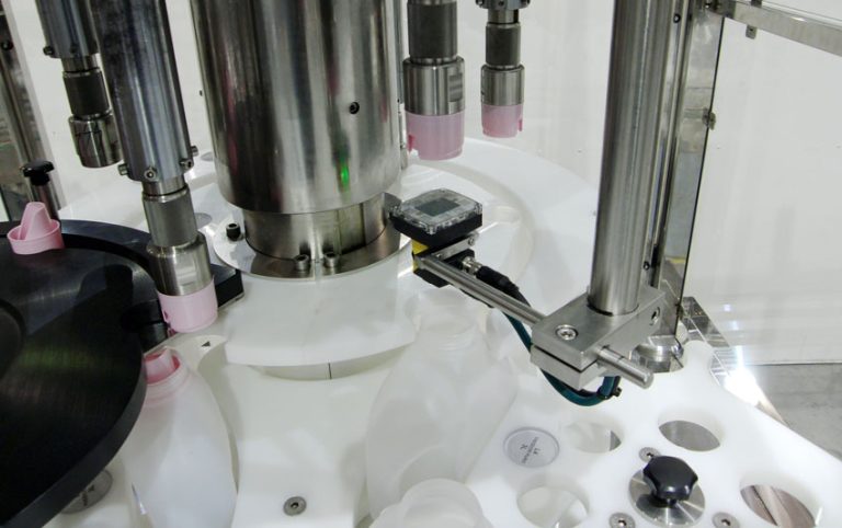 Liquid Filling Machine for Laundry cleaning - Mengibar